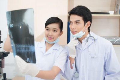 10 Best Medical Schools For Surgeons and Doctors in the U.S. - College ...