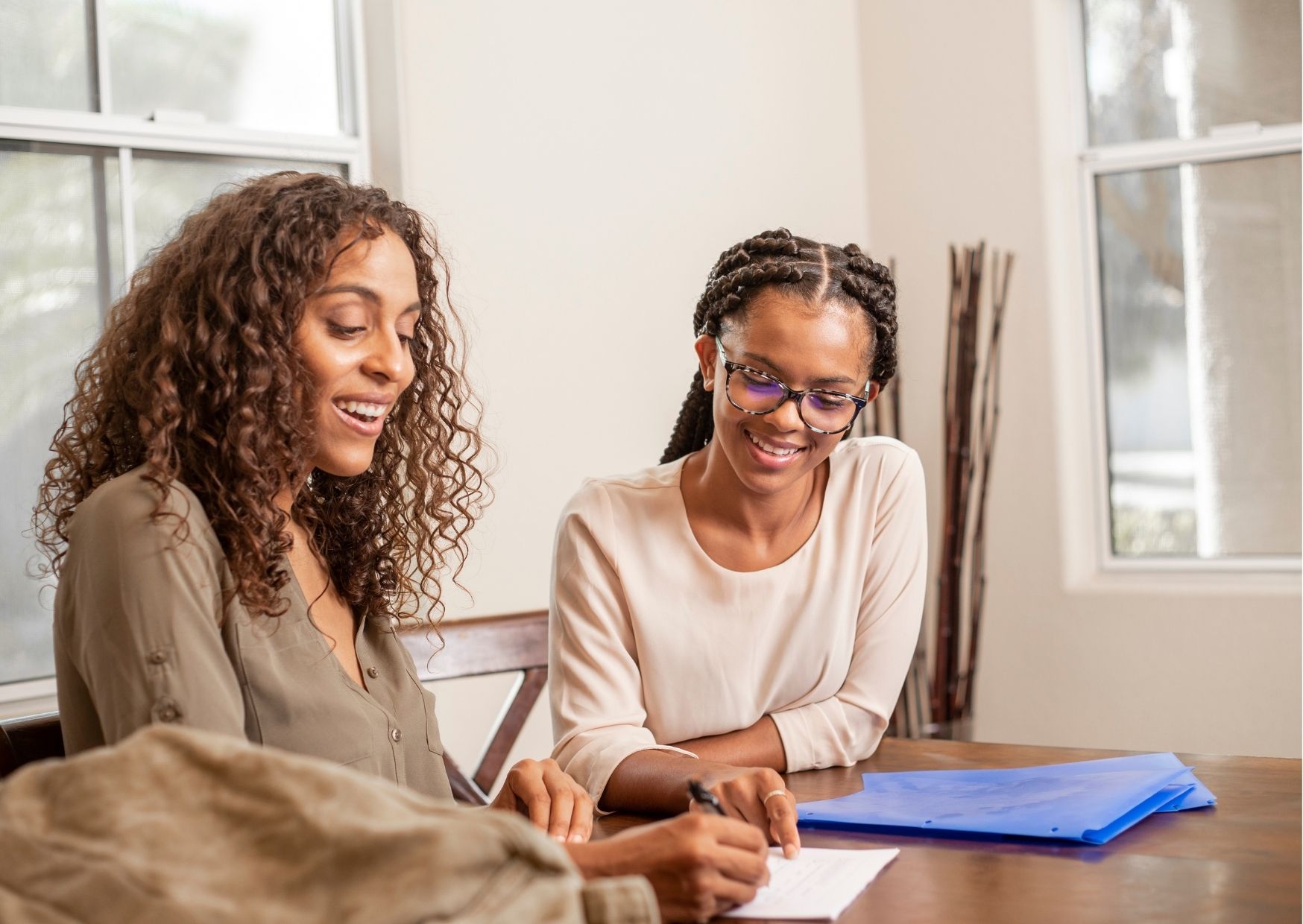 How Do I Find a Good Tutor or Translator in College? - College Cliffs