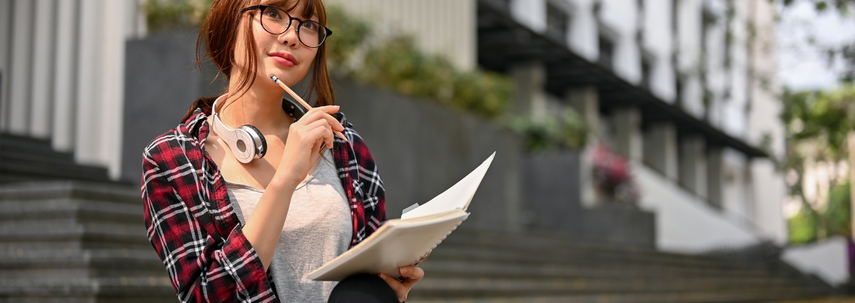 99 Encouraging Shadow Prompts for Students in College - College Cliffs